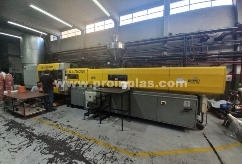 INY0161 - Inyectora para plasticos | PROINPLAS